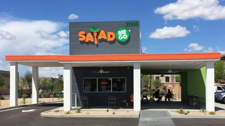 Popular drive-thru salad brand unveils limited-time menu with fresh options