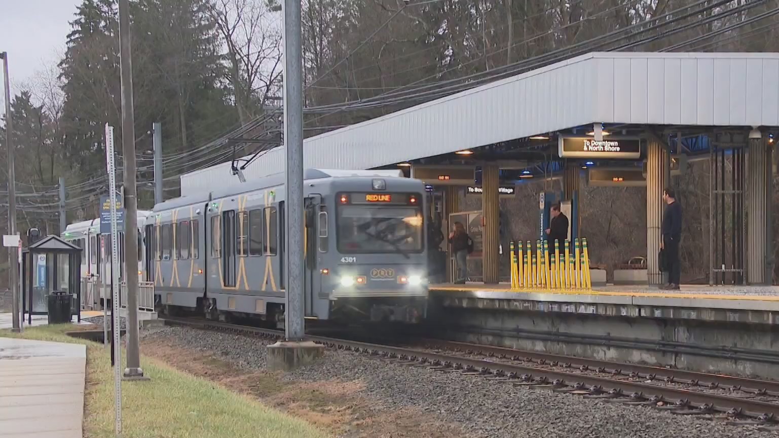Pittsburgh Regional Transit resumes rail grinding project