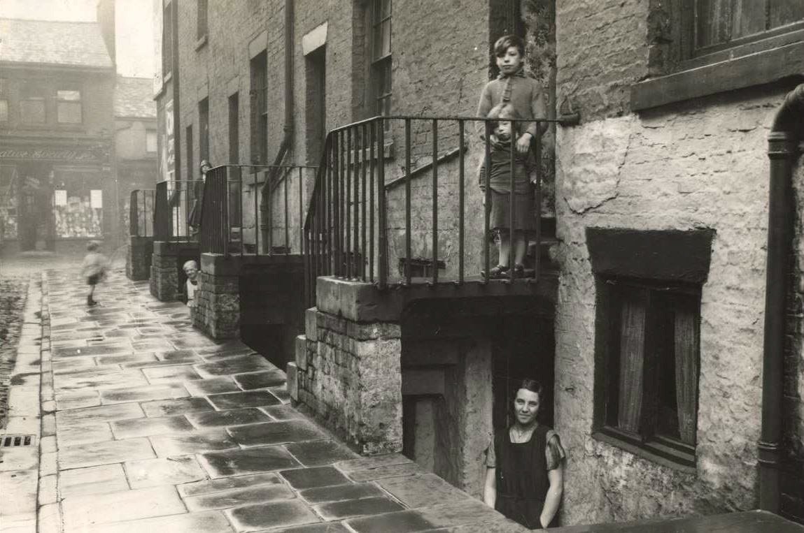 13 nostalgic pictures of Preston that journey back in time to 1932