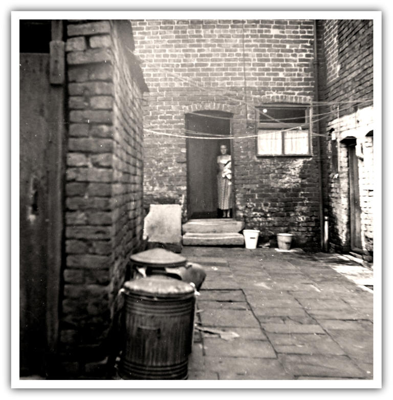 13 nostalgic pictures of Preston that journey back in time to 1932