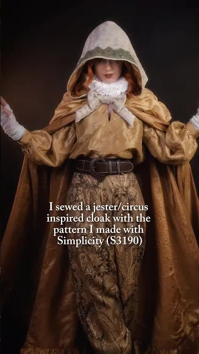 Jester/circus inspired cloak 🎭 Made for the sewing tutorial that’s now ...