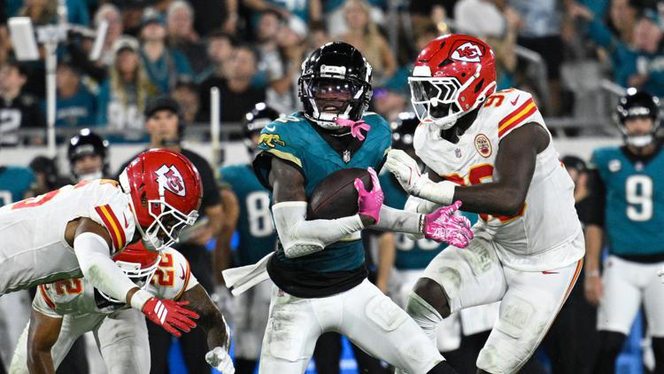 Jaguars reaffirm 'Two-Way Vision' for Travis Hunter as second-year ...