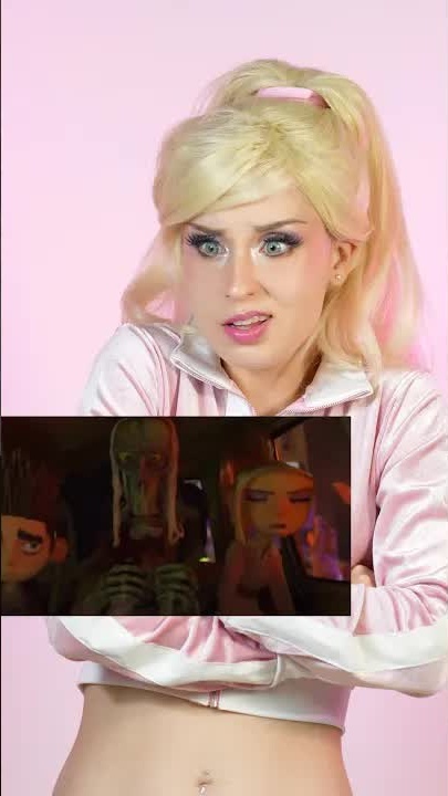 He's on my side of the seat 🙄😒🧟💅 Movie: ParaNorman @LAIKAStudios # ...