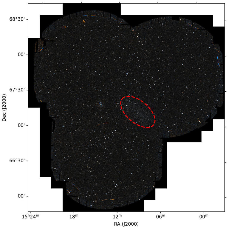 Do even low-mass dwarf galaxies merge? New clues from the outer stars ...