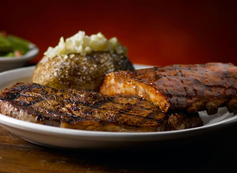 7 chain restaurants serving the best meat-and-potatoes dinners
