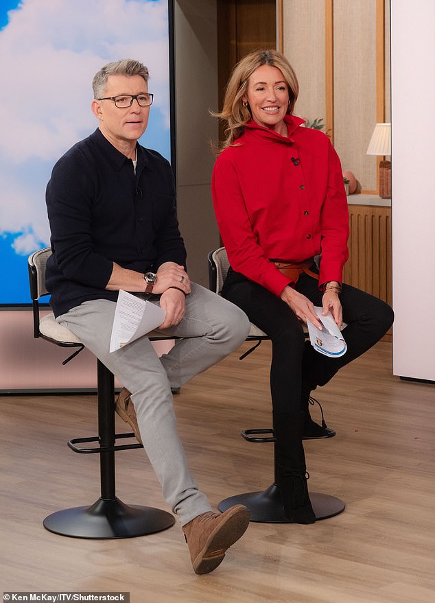 Strictly's La Voix leaves Cat Deeley and Ben Shephard floored with ...