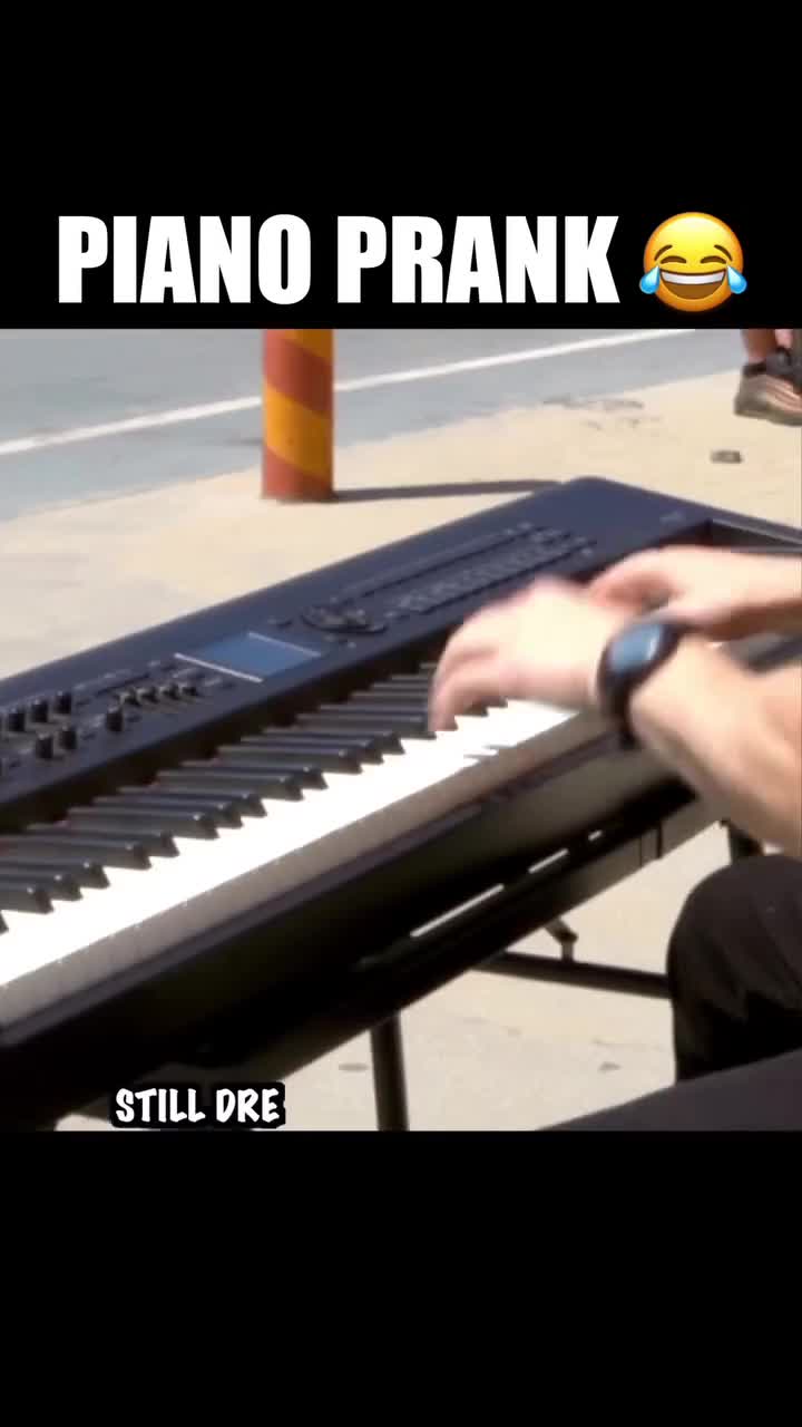 I can't believe their reactions to this piano cover!