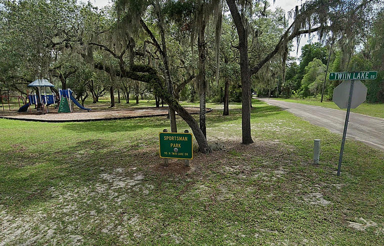 2 teens die in Florida after sand hole traps them underground: Sheriff