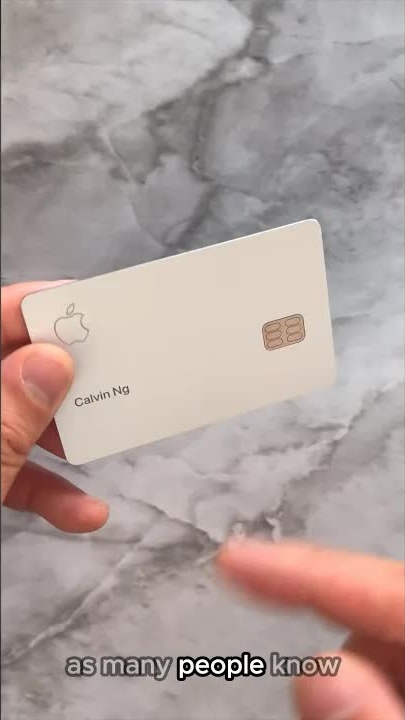 Unboxing the minimalist titanium Apple Card