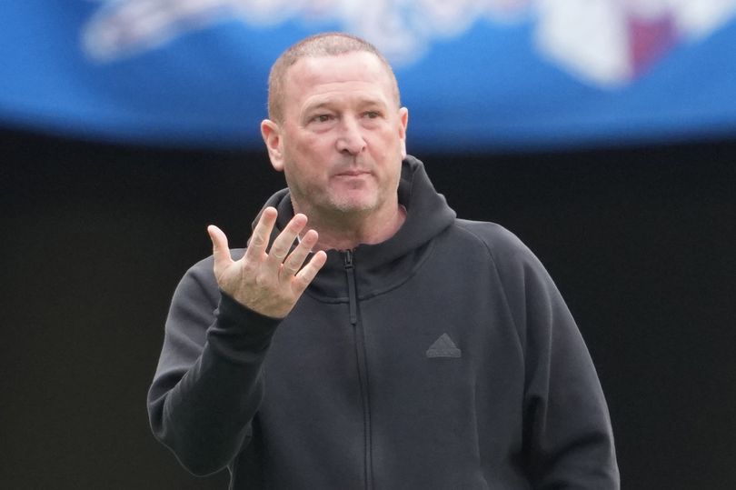 Steve Holland is a shrewd move by Michael Carrick and gives him major ...