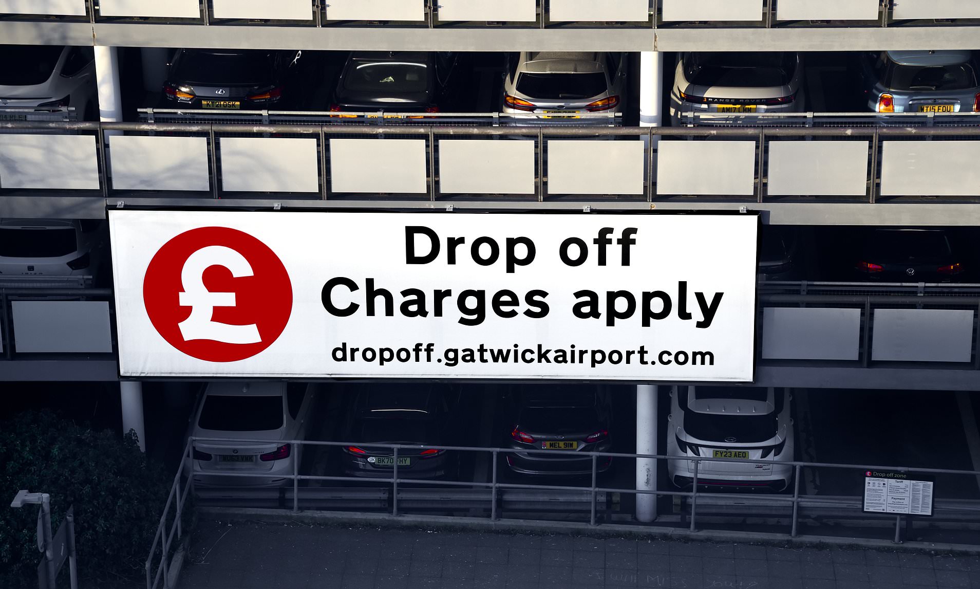 Where to park to avoid drop-off fee and fines at each major UK airport