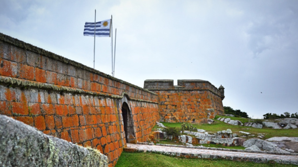 Celebración de los 200 años de independencia con concierto de No Te Va ...