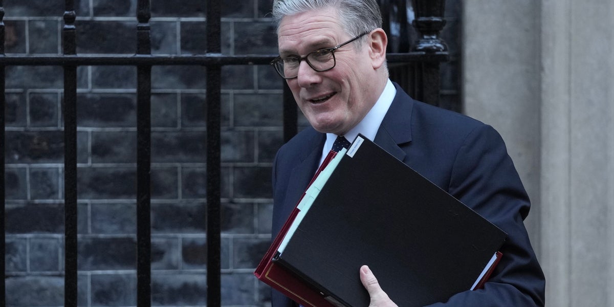 'People are livid': Labour MPs in despair as Starmer's latest U-turn ...