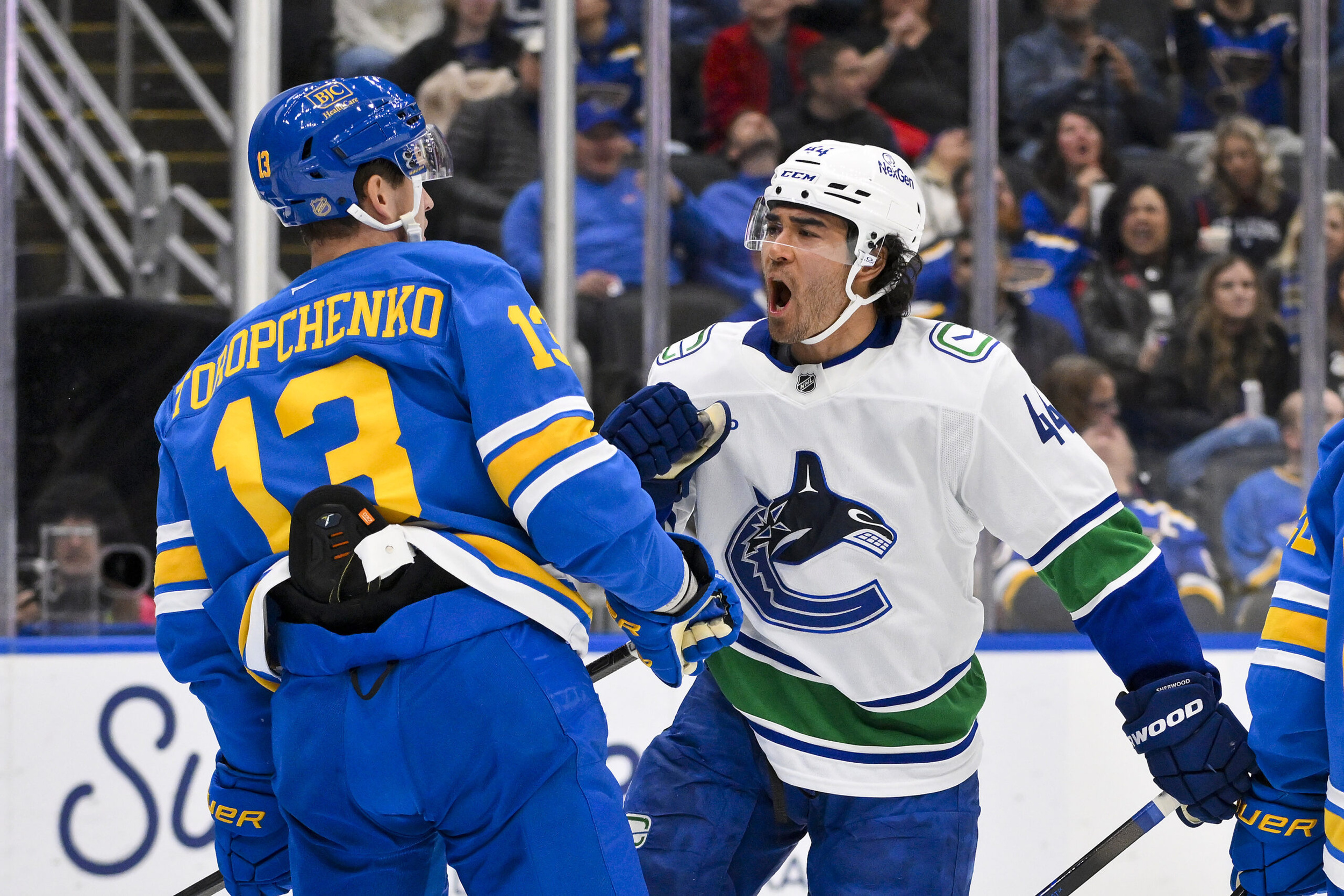 NHL rumors: Fleury return, Canucks and Senators at crossroads