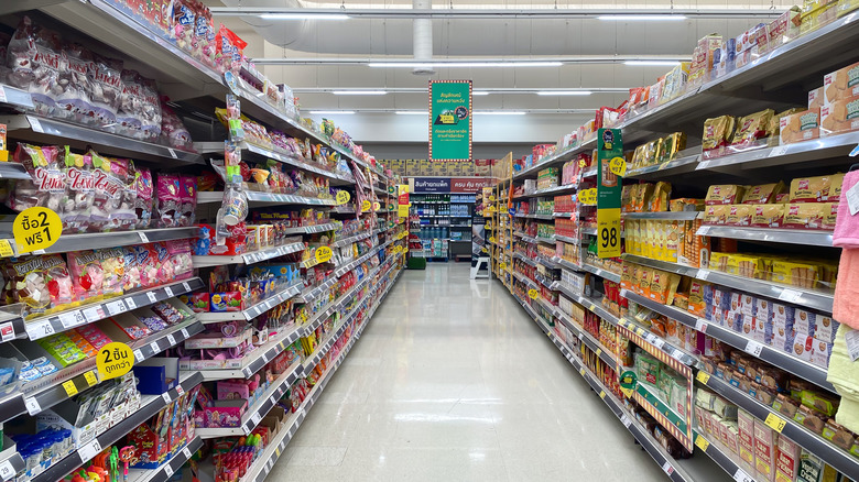 9 red flags that could indicate a bad grocery store