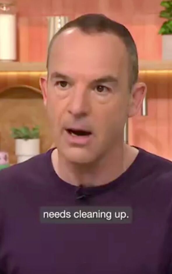 Angry Martin Lewis challenges Keir Starmer over ‘cesspit’