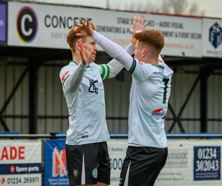 United move to the summit while twins combine for FC