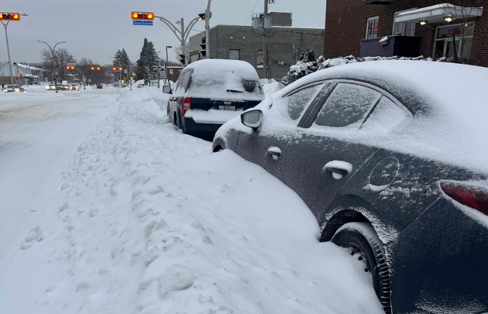 Jusqu'à 25 cm de neige sur le Québec jeudi : chaos anticipé sur les routes