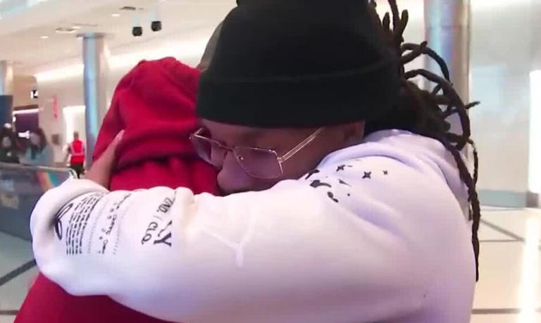 Toledo father and son who connected through online DNA database meet in ...