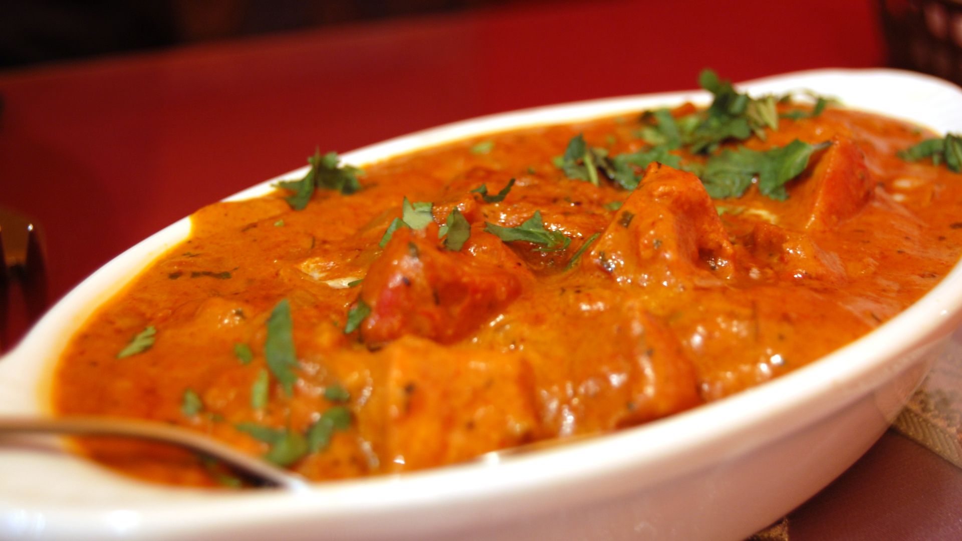 10 curries perfect for sensitive palates & 10 that bring the heat