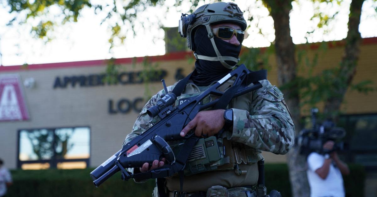 Some ICE agents could make six figures if they have more experience