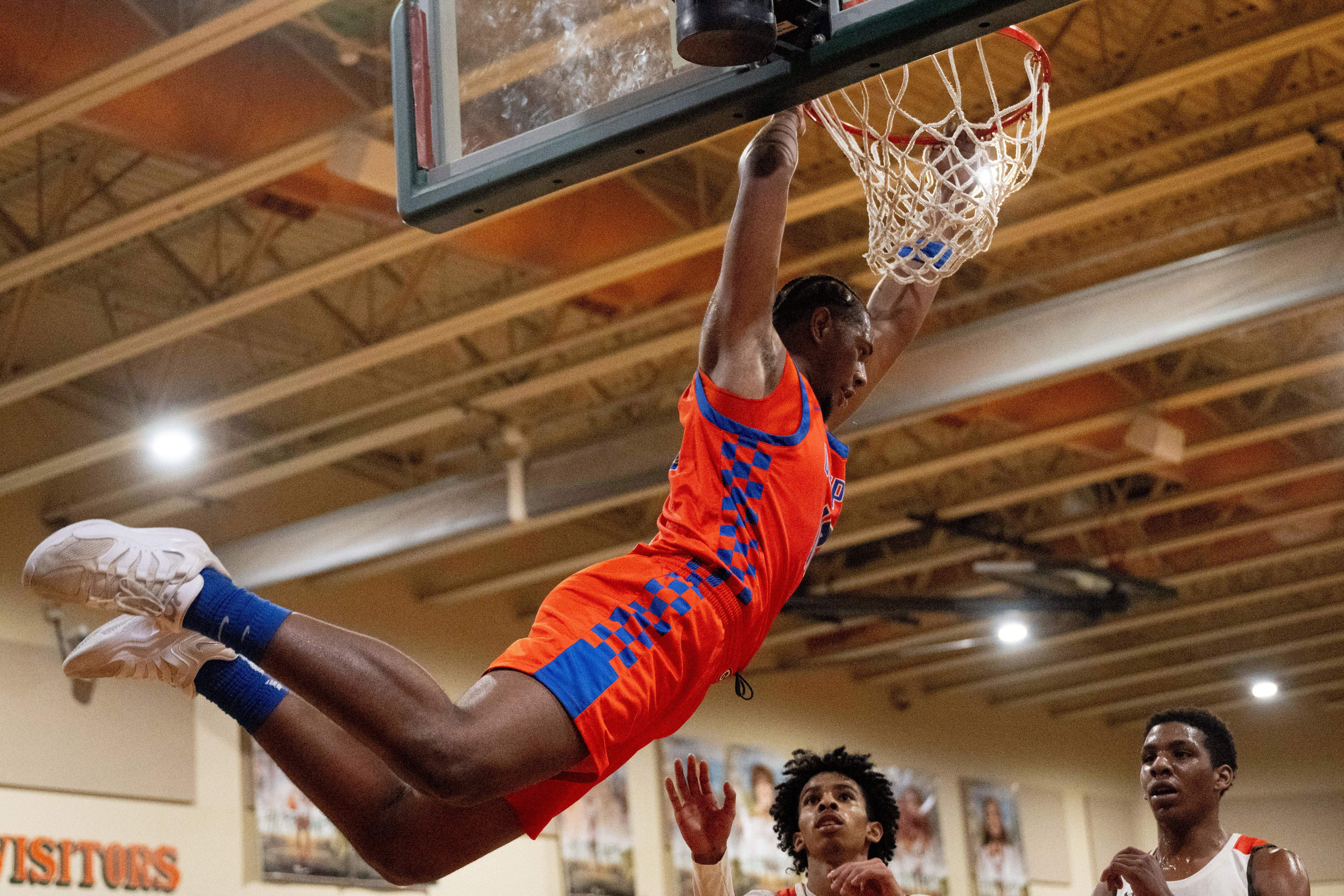 A motivated Gulfport team dismantles West Harrison for 10th straight win