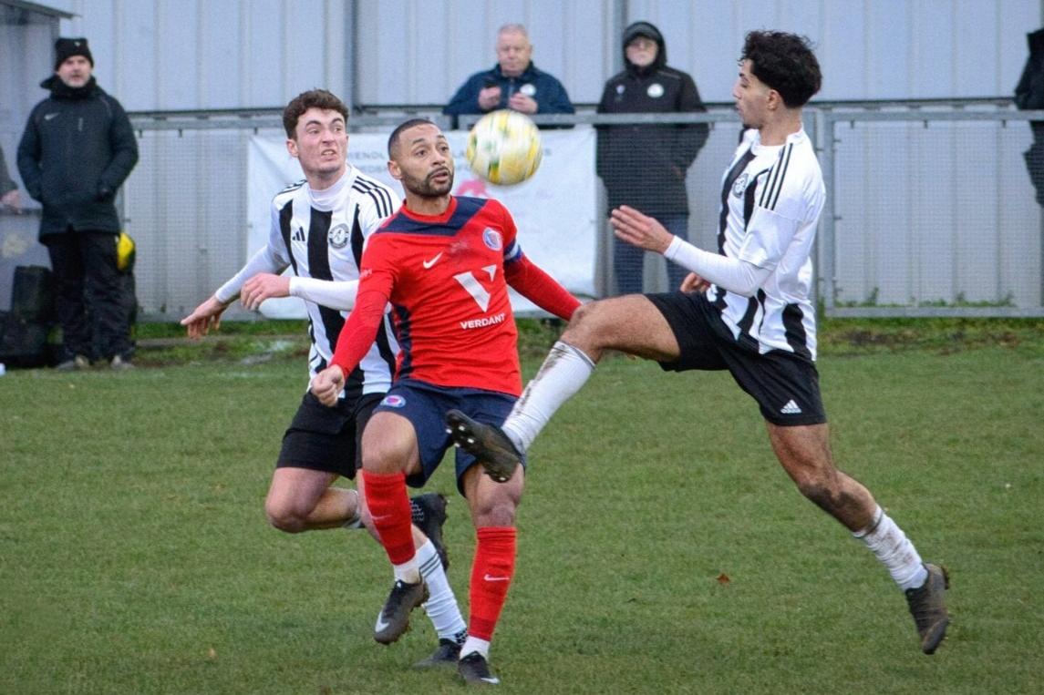 United move to the summit while twins combine for FC