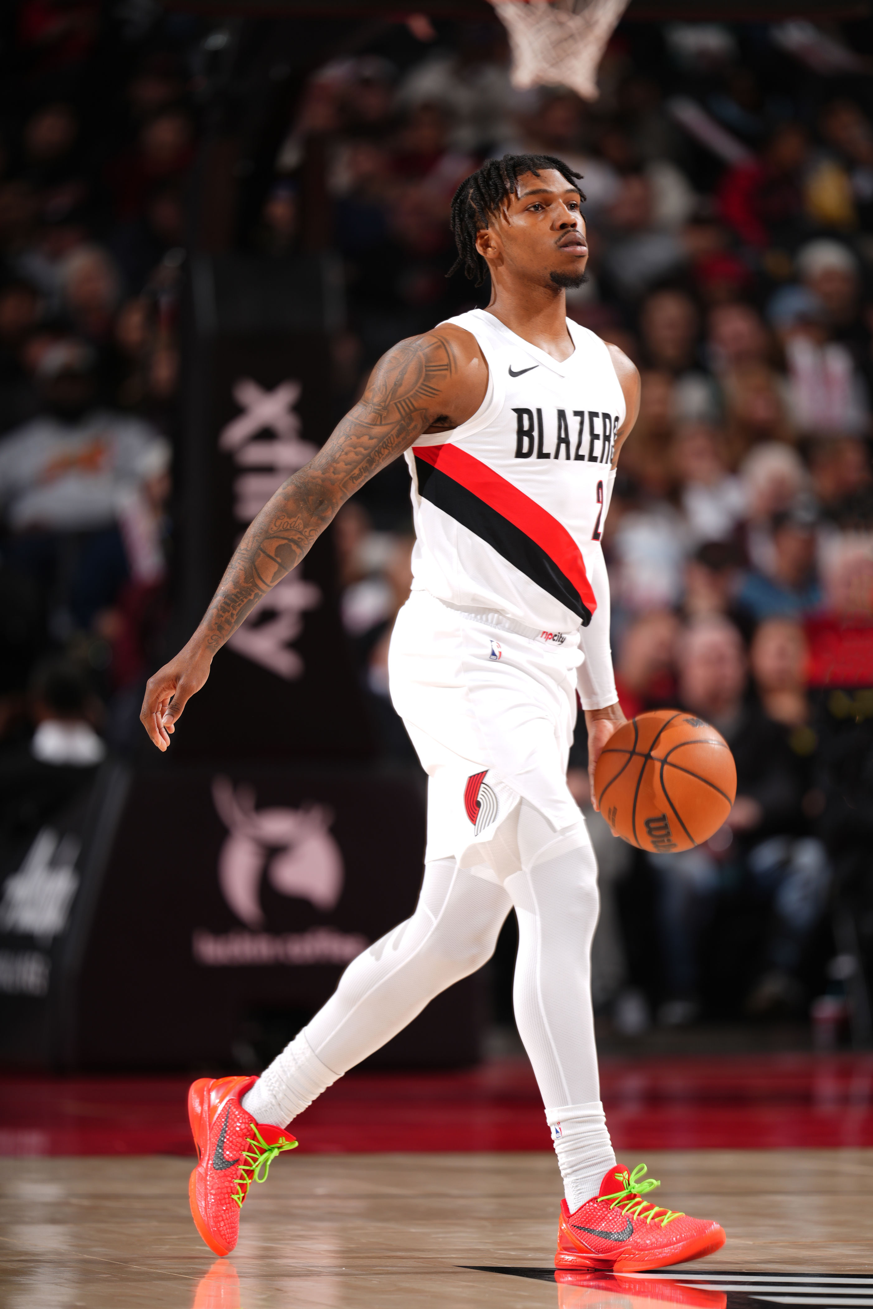 Sidy Cissoko or Caleb Love, who should stay on the Blazers roster?