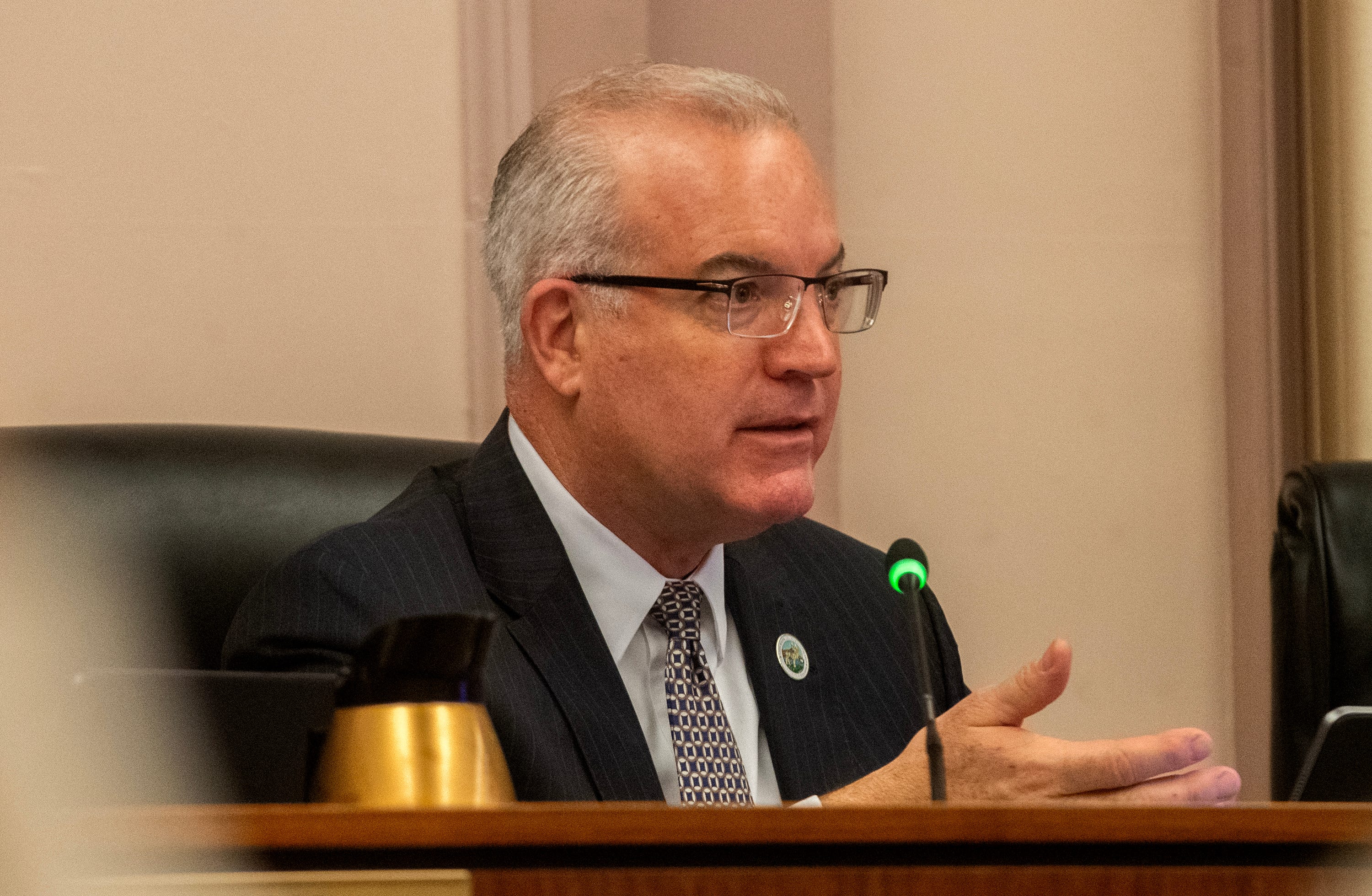 Stockton mayor leaves council meeting mid-session before controversial ...