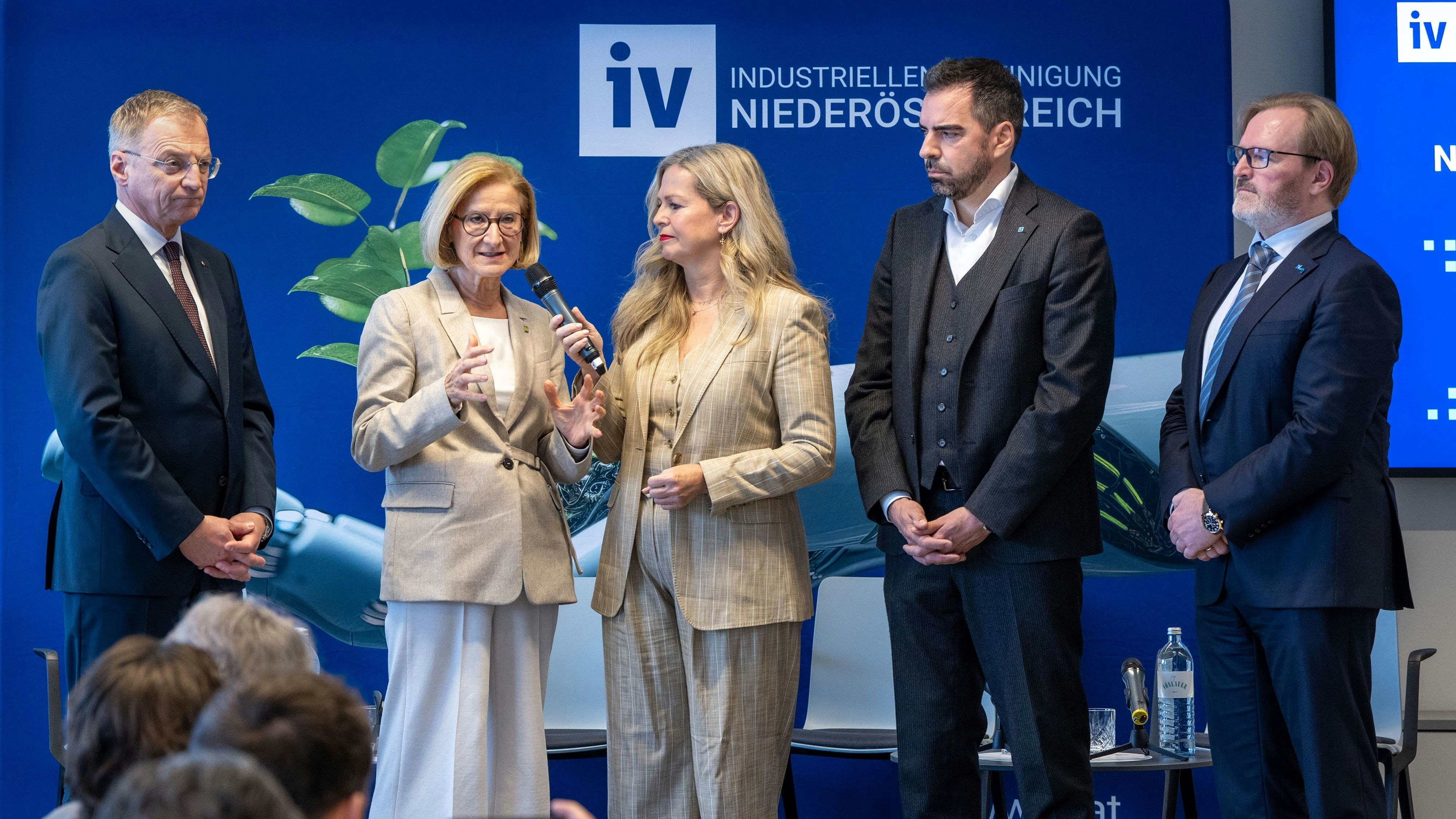 Industrie-Gipfel in Ybbs: Länder schlagen Alarm