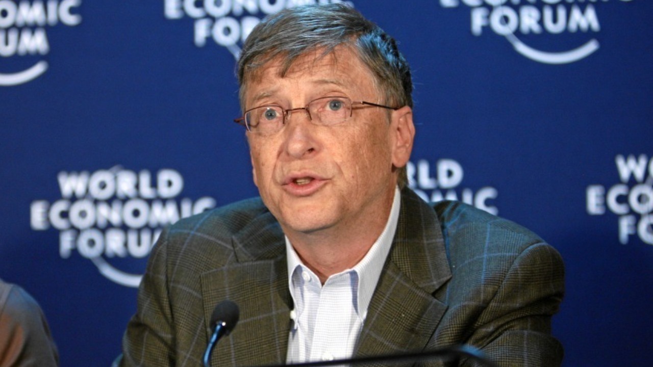 Elon Musk vs. Bill Gates: Inside the brutal feud driving tech's next ...