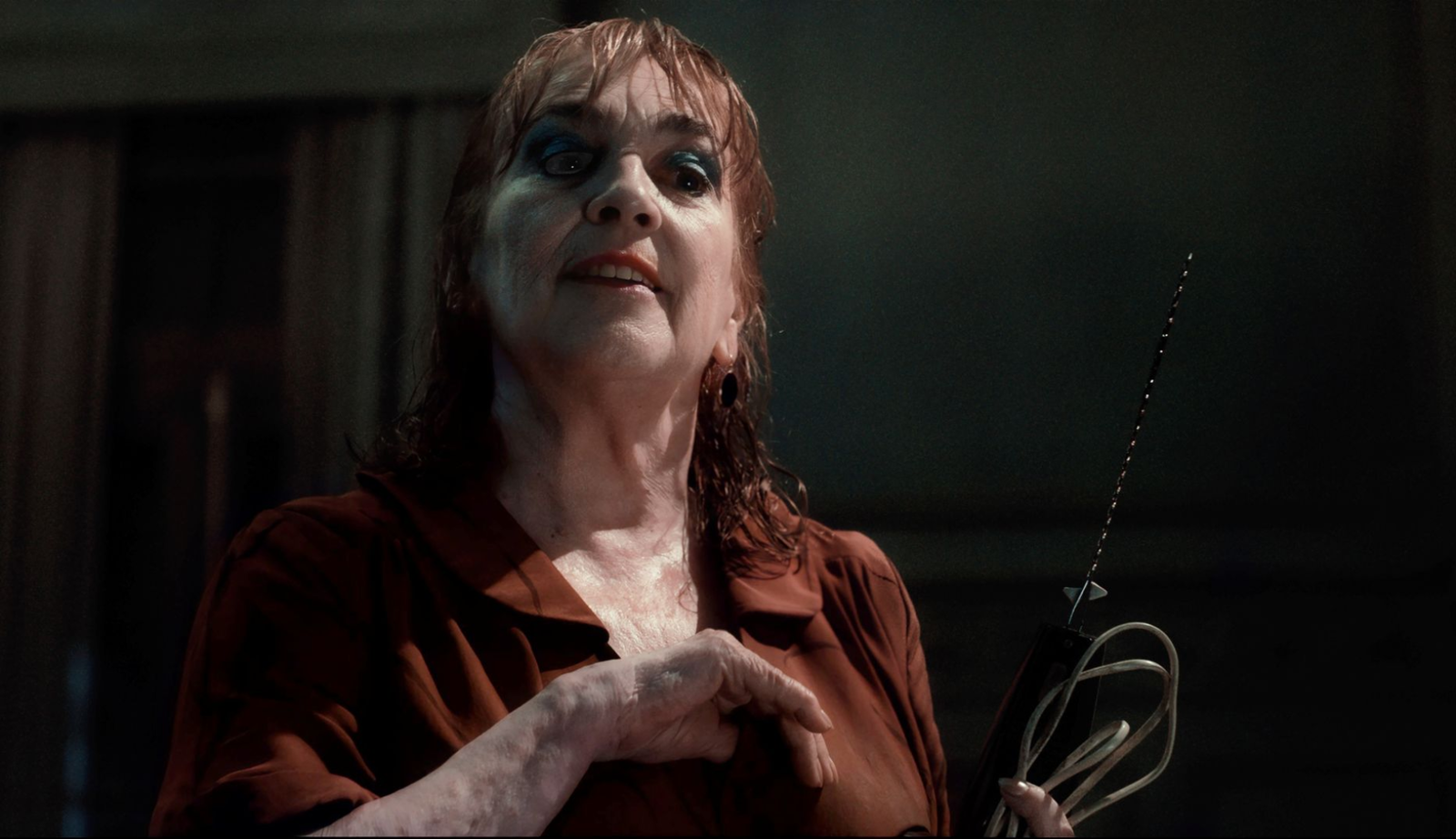 Del terror de Carmen Maura a la fantasía épica de Milla Jovovich: dos ...