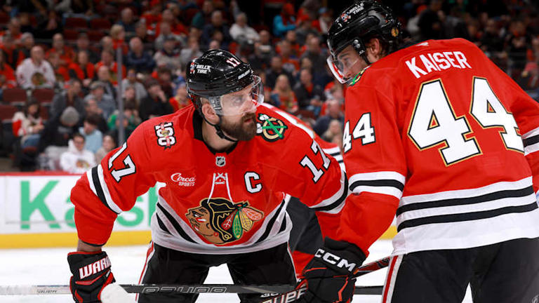 Illness bug hits Blackhawks as team holds steady in power rankings