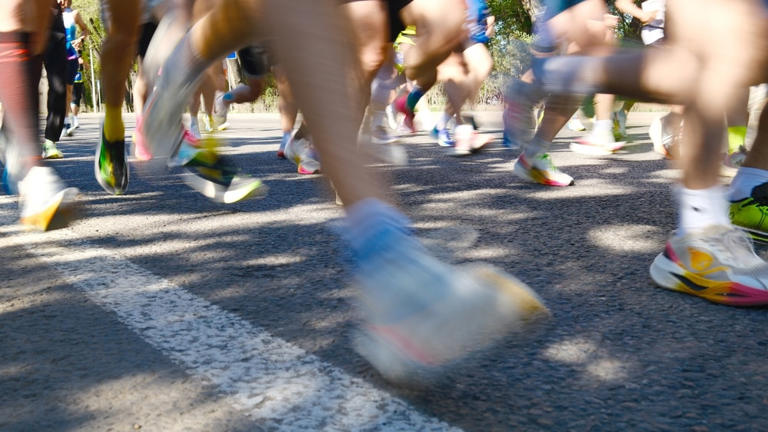 Marathon training plan for peak performance: Diet, gear and strategy tips