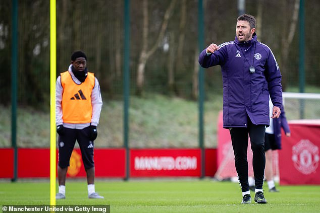 Michael Carrick gets to work: All smiles at Man United training as head ...