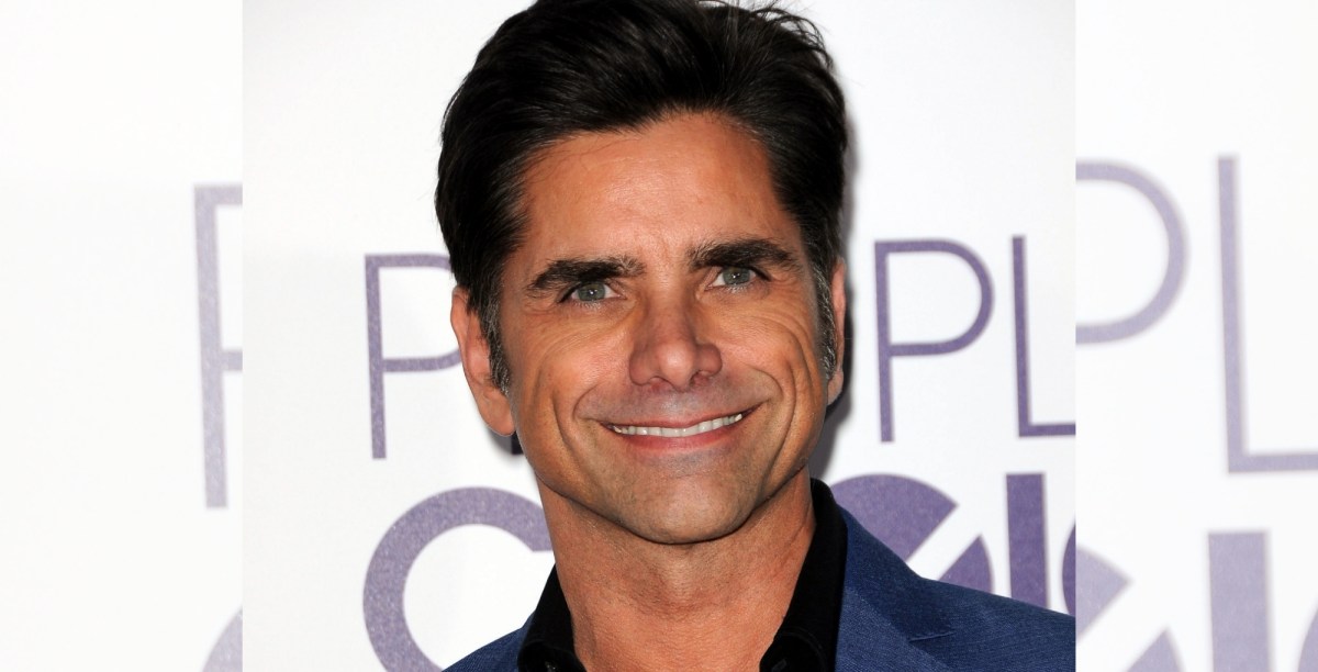 GH alum John Stamos shows off a new look in behind-the-scenes salon shots