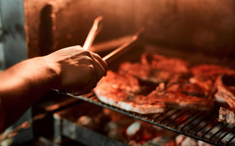 Plus de protéines dans l’assiette ? La nouvelle pyramide alimentaire de ...