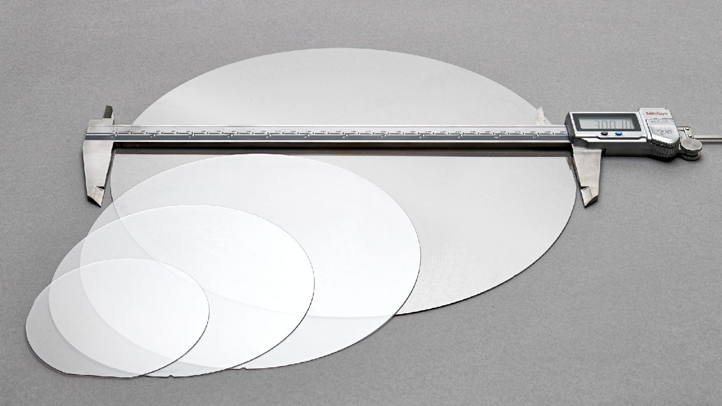Wolfspeed produces single crystal 300mm silicon carbide wafer