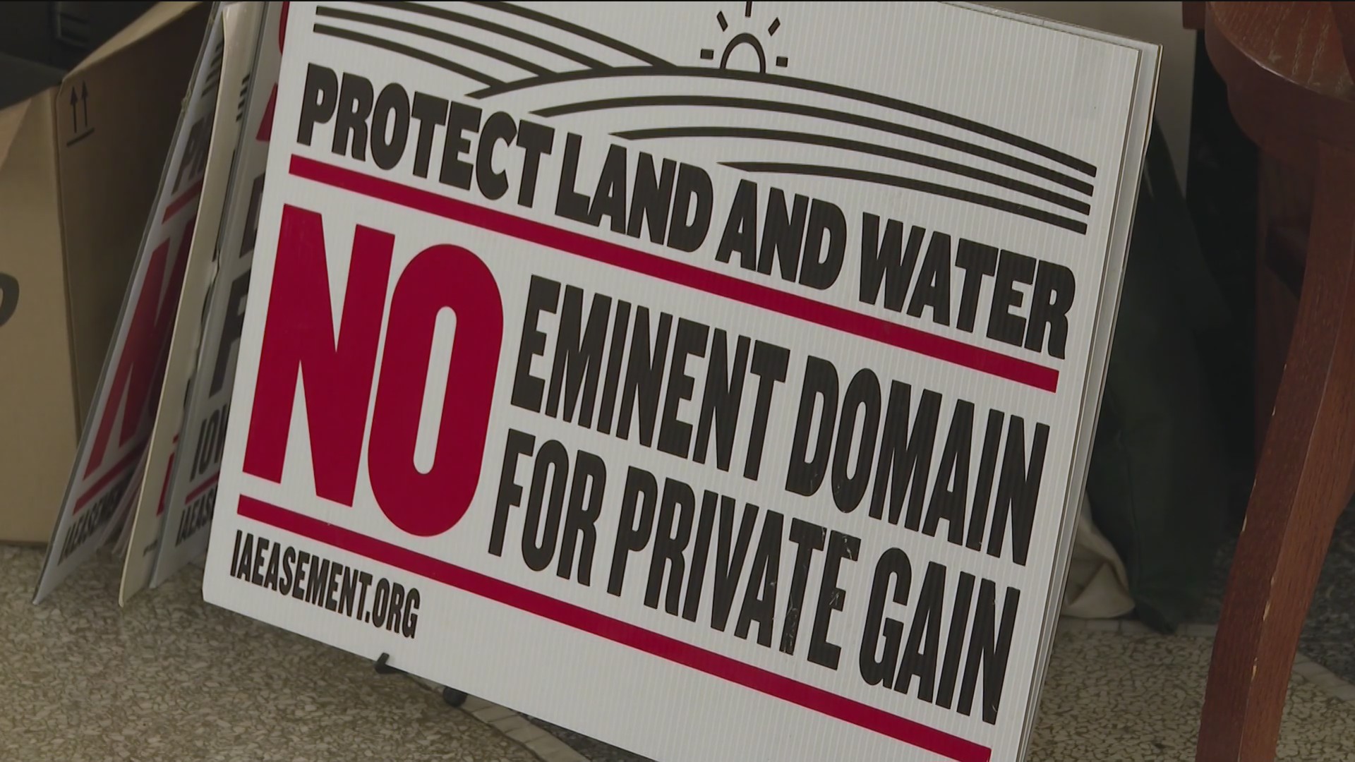 Iowa landowners start year 5 of protesting against the use of eminent ...