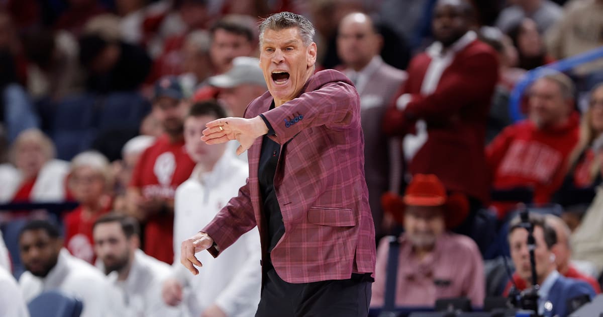 Column: For Oklahoma and Porter Moser, it’s just not working