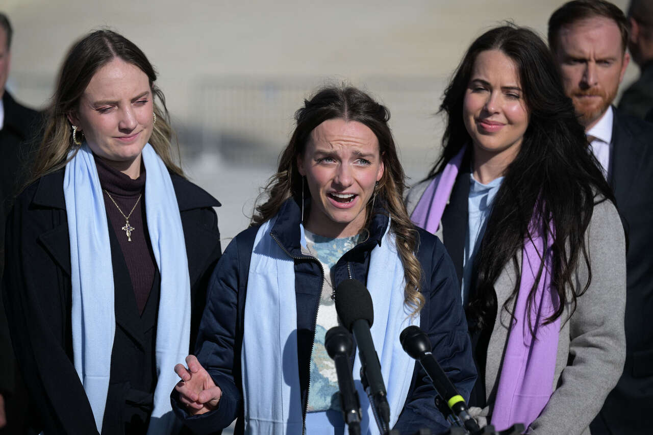 Supreme Court takes up cases that could shape rules for transgender ...