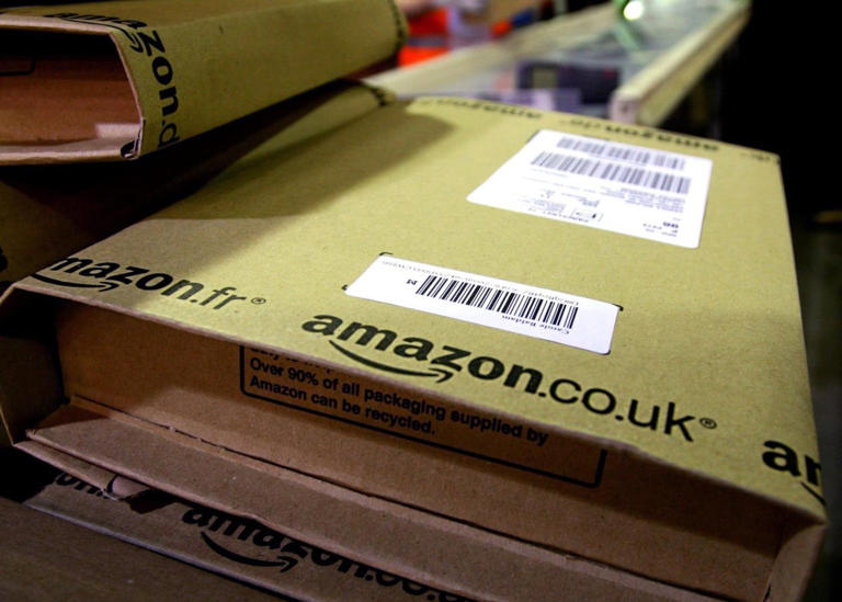 Amazon announces plan to close its first centre in UK