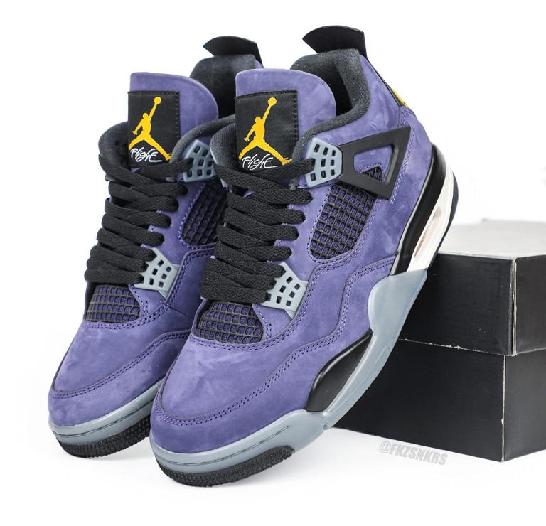 Detailed look at the 'Lakeshow' Air Jordan 4