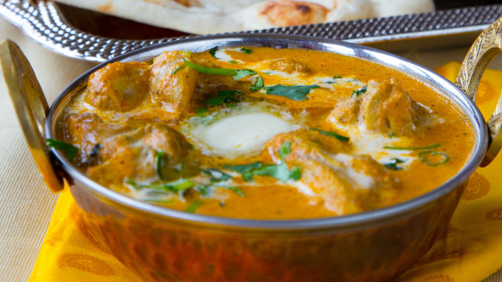 10 curries perfect for sensitive palates & 10 that bring the heat