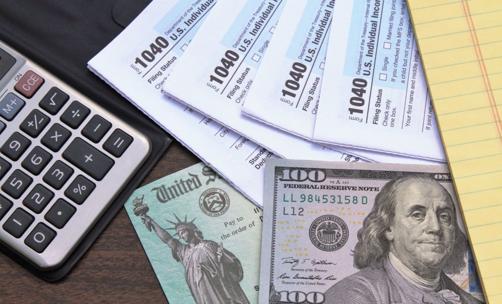 IRS just released new tax brackets for 2025, here’s what changes