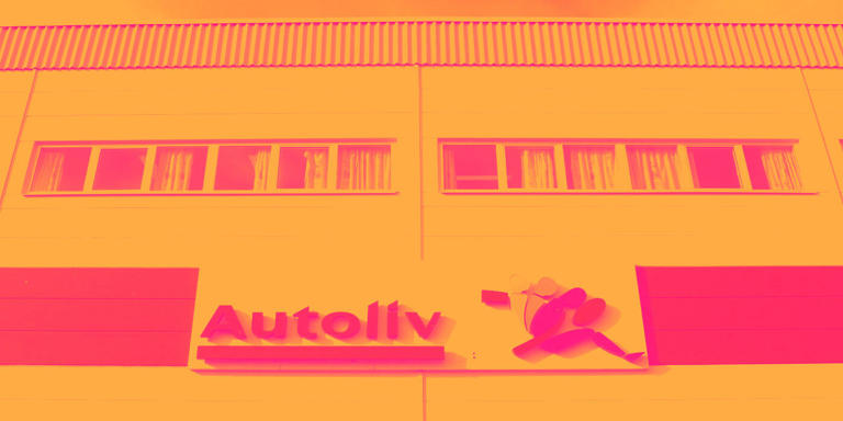 Automobile manufacturing stocks Q3 in review: Autoliv (NYSE:ALV) vs peers