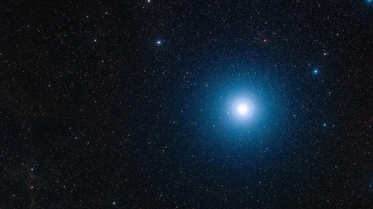 One of those rare 'wow' moments: Zombie star near Earth has a rainbow ...