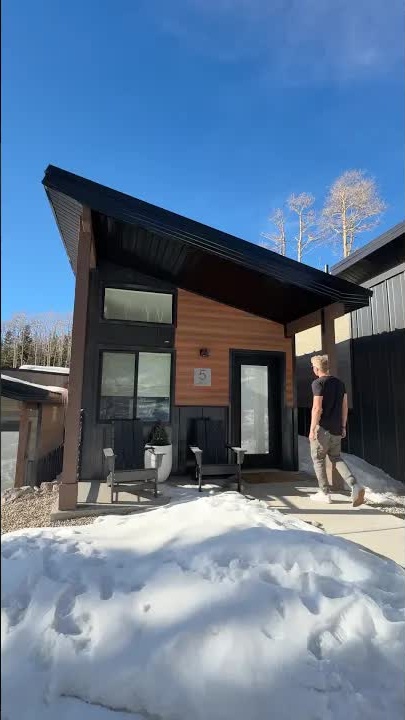 Zipkit homes prefab cottage with triple bunks and loft
