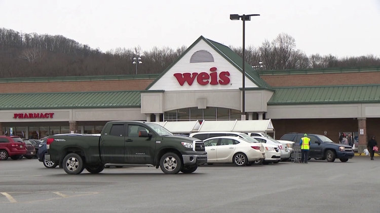 United Way, Weis Markets partner to spark change through January round ...