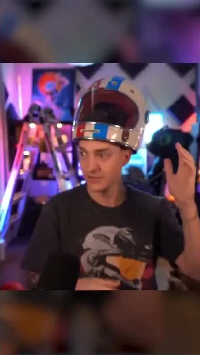 Arc Raiders: Ninja unboxes helmet creator package